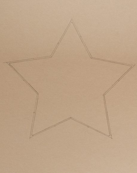 DIY: A star-shaped box - Paper Paradise