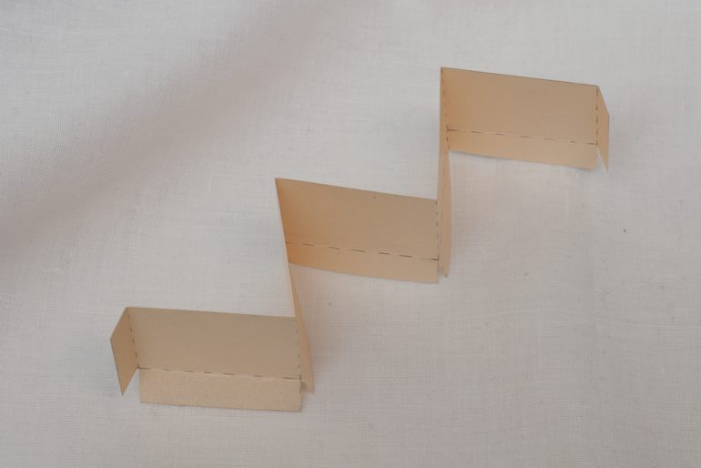 DIY: A star-shaped box - Paper Paradise